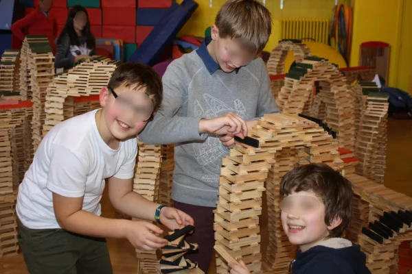 Animation Kapla à l'école et ASBL